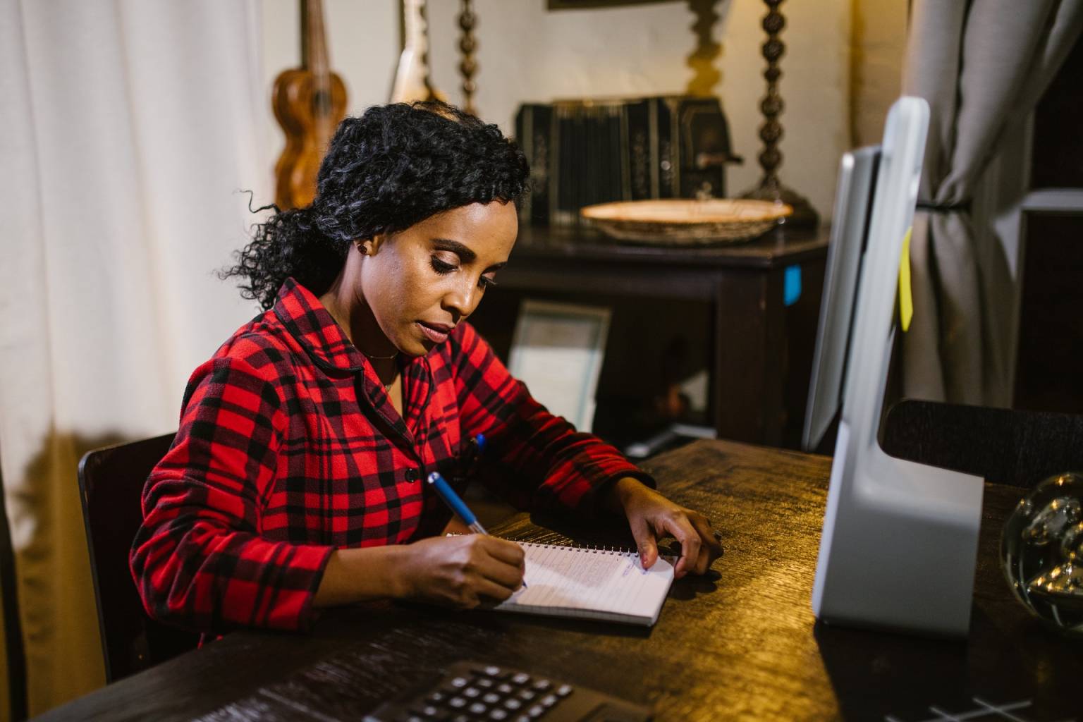 Tips for Writing a Succinct Brand Bio - Personal Branding Blog